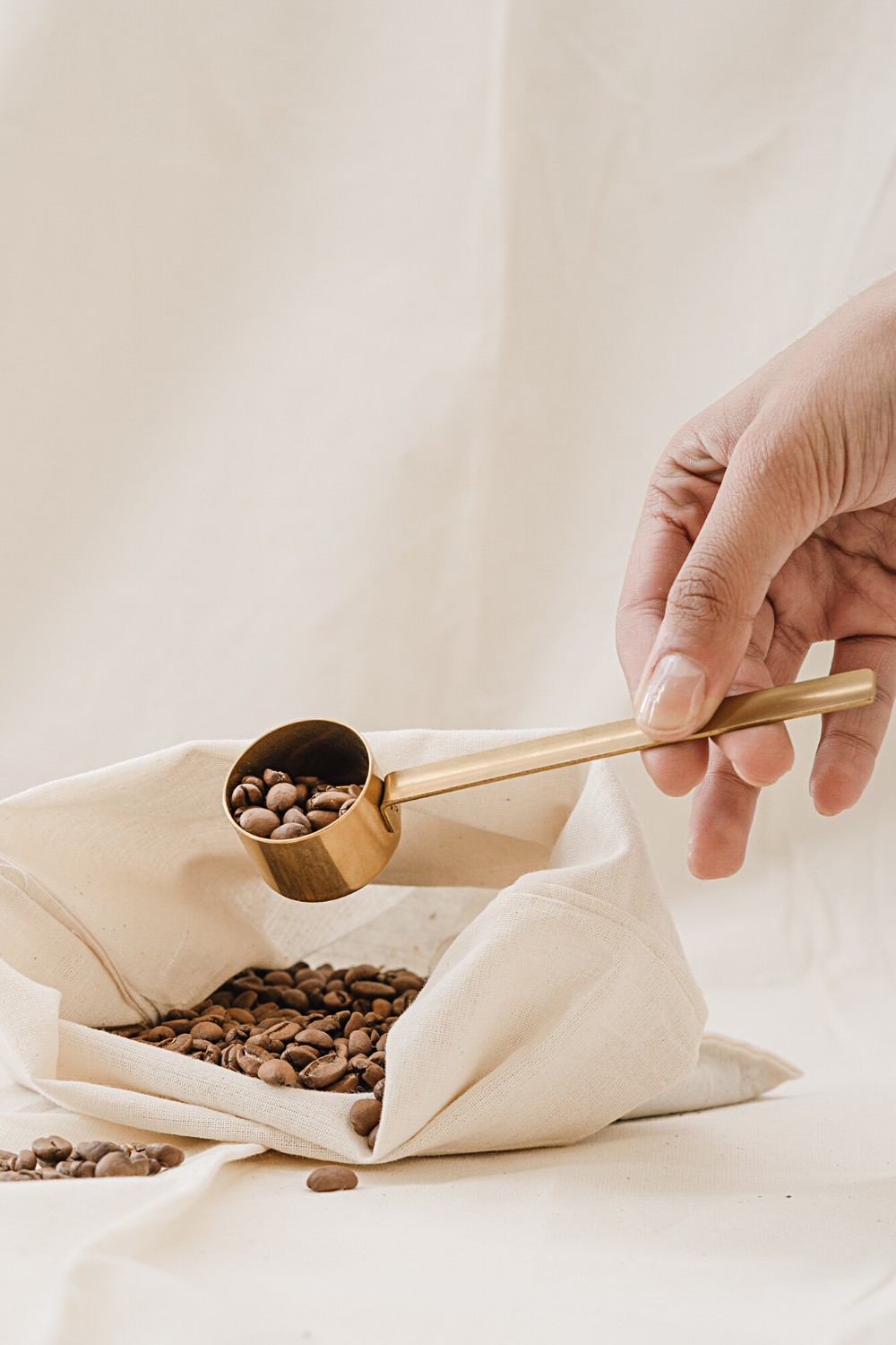 13 Healthy Coffee Alternatives + Herbal Coffee Recipes