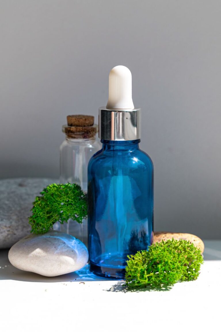 7 Best Algae Supplements In 2023 (Omega, DHA, & EPA)