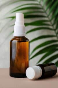 How To Use Topical Magnesium Spray (Uses + Benefits)