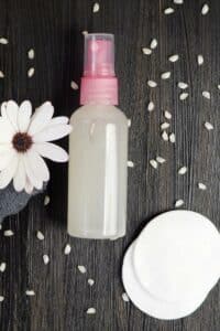 7 Best Homemade Herbal Skincare Recipes For Acne