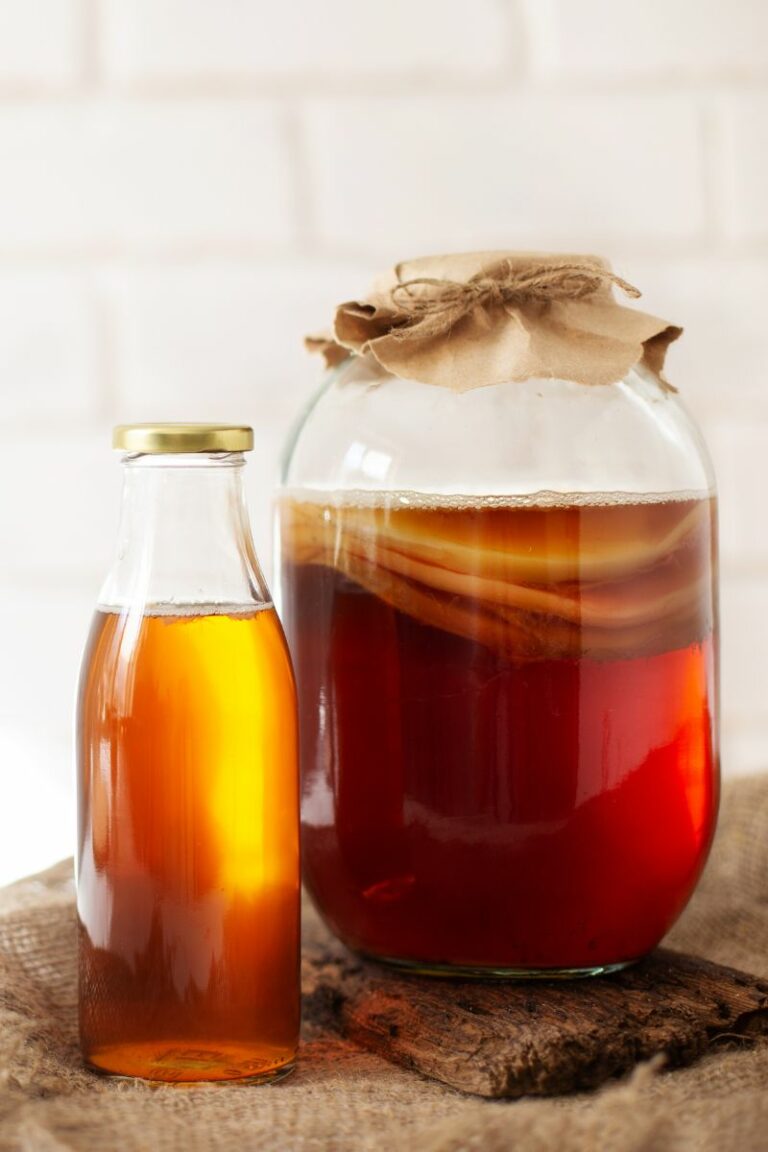Kefir Vs Kombucha: Which Fermented Drink Is Better?